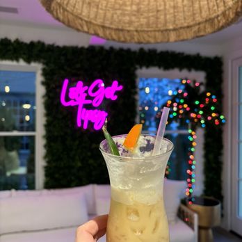 TIPSY MERMAID - Updated June 2024 - 124 Photos & 58 Reviews - 135 S ...