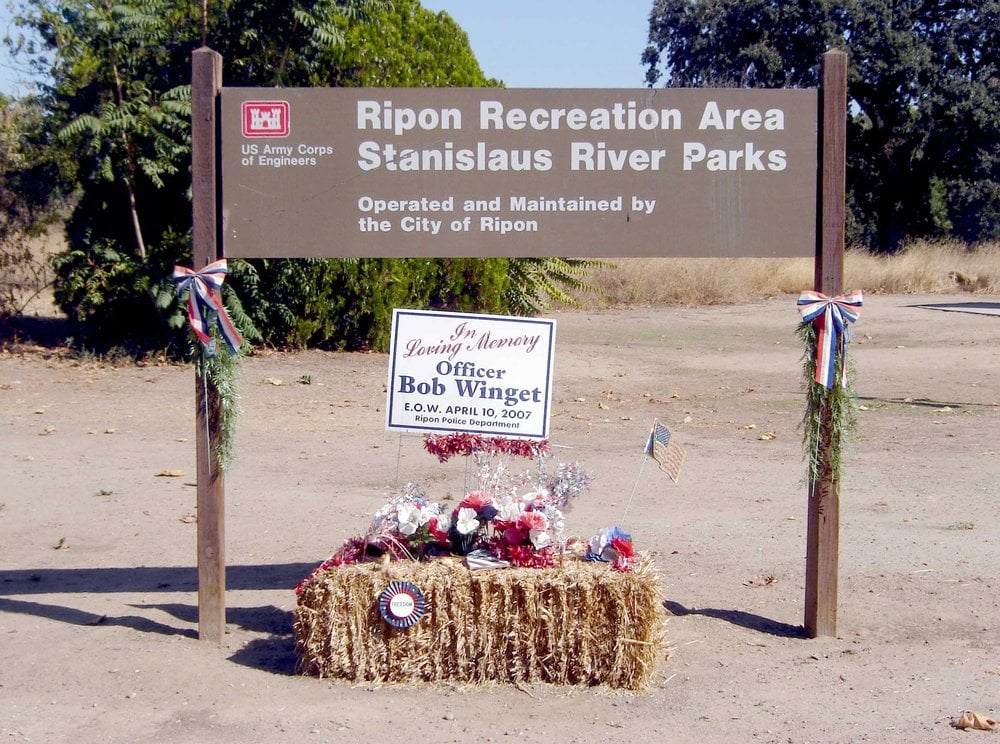 MEMORIAL TO RIPON PD OFFICER BOB WINGET - Updated August 2024 - S ...