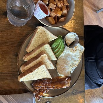 CITYSIDE TAVERN - Updated June 2025 - 151 Photos & 465 Reviews - 1960 ...