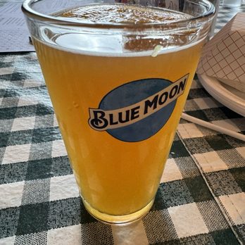 GATORS WING SHACK GRILL & PIZZERIA - Updated January 2025 - 230 Photos ...