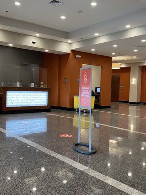 DRURY INN & SUITES PHOENIX CHANDLER FASHION CENTER - 133 Photos & 83 ...