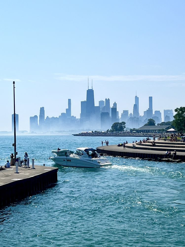 DIVERSEY HARBOR - Updated August 2025 - 30 Photos - 2601 N Cannon Dr ...