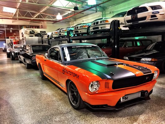 AUTOTOPIA - Updated July 2025 - 24 Photos - 3900 W Alameda Ave, Burbank ...