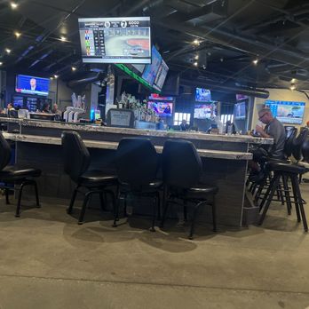 THE DERBY ROOM - Updated August 2024 - 355 Photos & 378 Reviews - 3230 ...