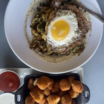 FINCH - Updated July 2025 - 1067 Photos & 824 Reviews - 32395 Clinton ...