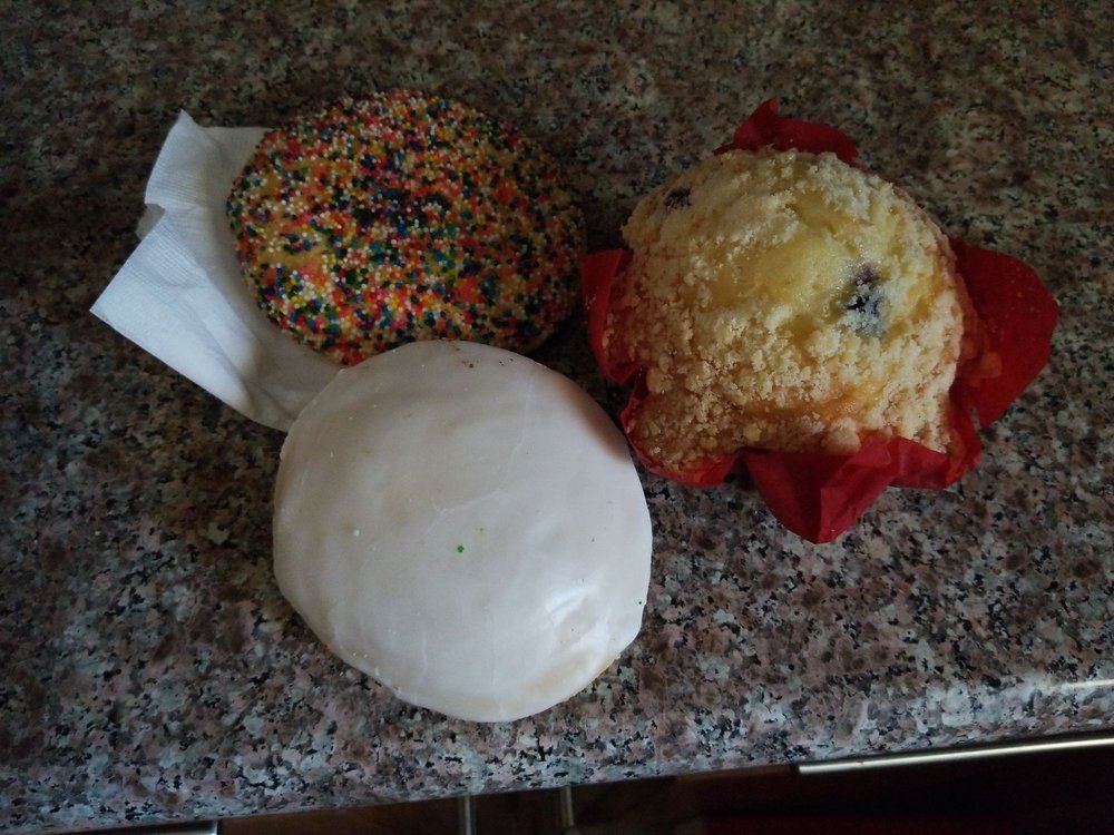 ALVAREZ BAKERY - 24 Photos & 17 Reviews - Bakeries - 4125 City Terrace ...