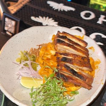 MERAI - Updated December 2025 - 263 Photos & 62 Reviews - 14 Harvard St ...