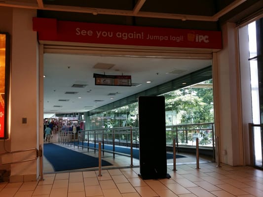 IPC SHOPPING CENTRE - Updated September 2025 - 2, Jalan PJU 7/2 ...