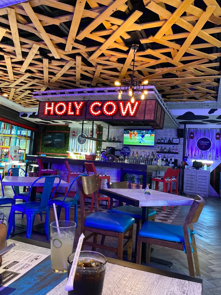 HOLY COW - Avenida Universidad 101, San Nicolás de los Garza, Nuevo ...