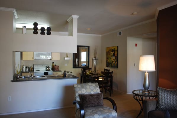 RED HAWK AT SHEELY FARMS - Updated December 2025 - 19 Photos & 34 ...