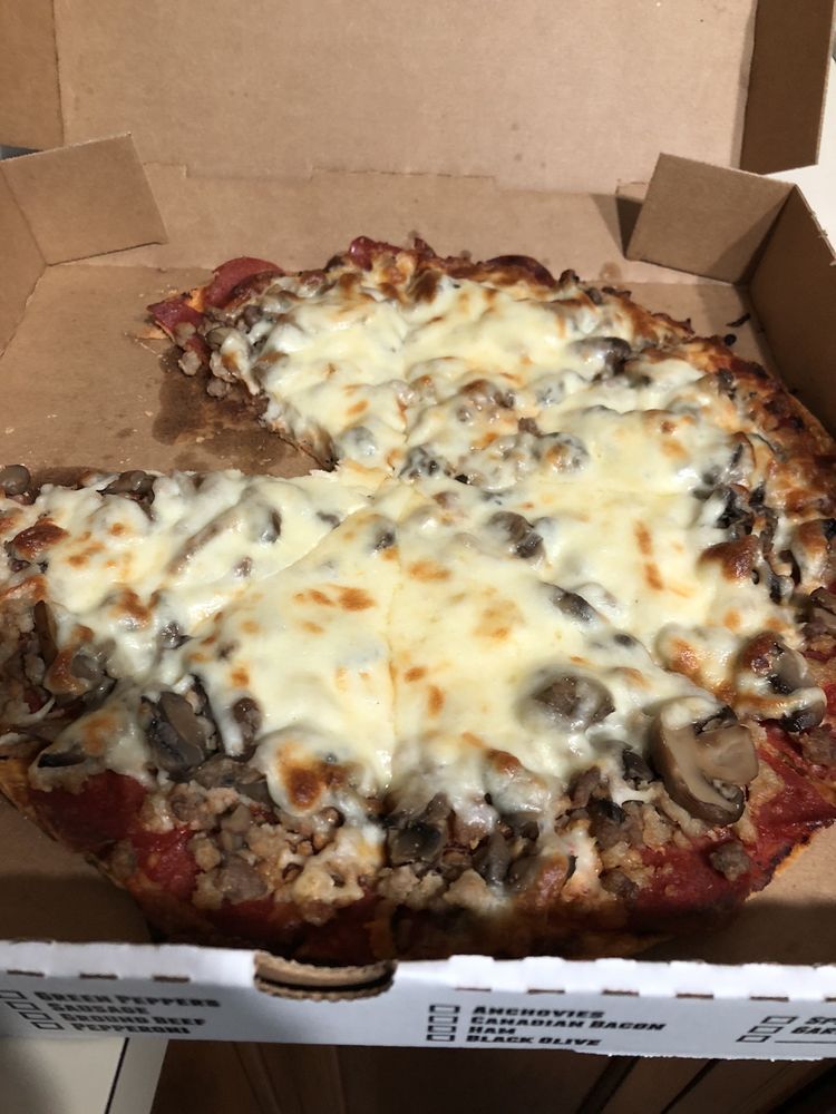 OLD TIME PIZZA - 12 Photos - Pizza - 19152 Market St, New Paris, IN ...