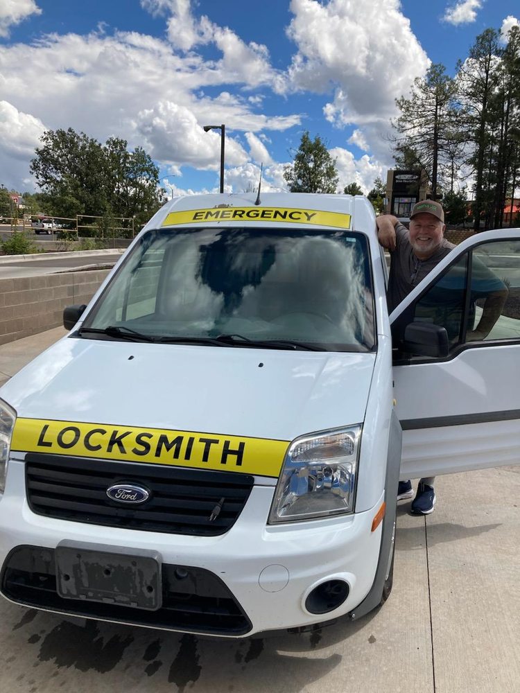 MOUNTAIN LOCK - Updated August 2024 - Show Low, Arizona - Keys ...