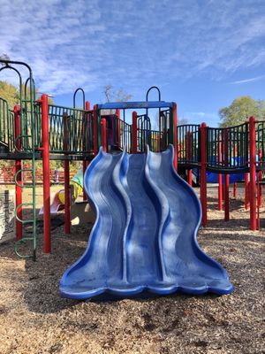RILEY PARK - Updated October 2024 - 78 Photos - 1002 E 2nd St ...