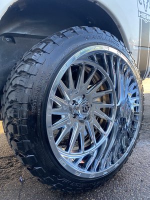 RAW WHEELS & TIRES - Updated October 2025 - 154 Photos & 148 Reviews ...