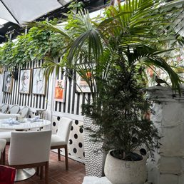 26 BEACH RESTAURANT - Updated October 2025 - 4941 Photos & 3623 Reviews ...