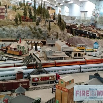 GOLDEN STATE MODEL RAILROAD MUSEUM - Updated April 2025 - 86 Photos ...