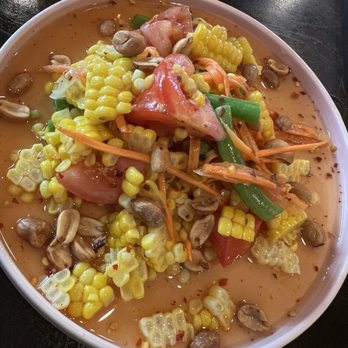CHON TONG THAI KITCHEN AND DESSERT - Updated November 2024 - 79 Photos ...
