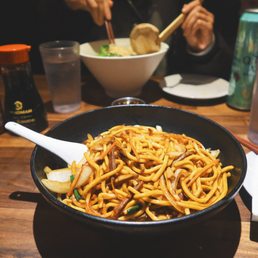 HAN NOODLE BAR - Updated June 2024 - 767 Photos & 695 Reviews - 600 ...