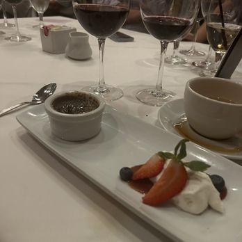 RUTH’S CHRIS STEAK HOUSE - Updated August 2025 - 284 Photos & 244 ...