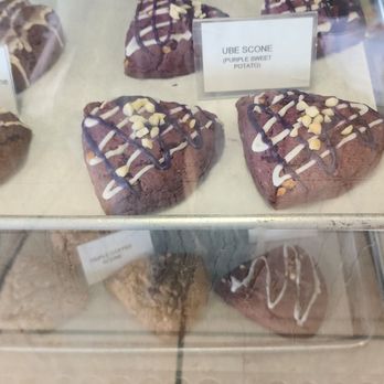 POPOVER - Updated May 2025 - 411 Photos & 216 Reviews - 399 E Kawili St ...