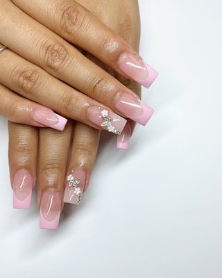 PAMPERED NAILS AND SPA - 678 Photos & 168 Reviews - 42051 10th St W ...