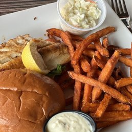 SKI BEACH BAR AND GRILL - Updated July 2024 - 242 Photos & 192 Reviews ...