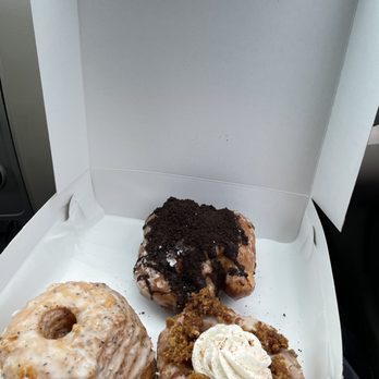 MACHINO DONUTS - Updated June 2024 - 26 Photos & 11 Reviews - 1556 ...