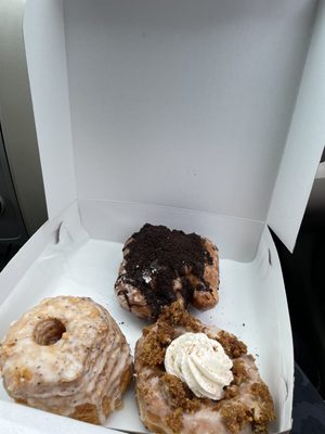 MACHINO DONUTS - Updated March 2024 - 22 Photos - 1556 Bloor Street W ...