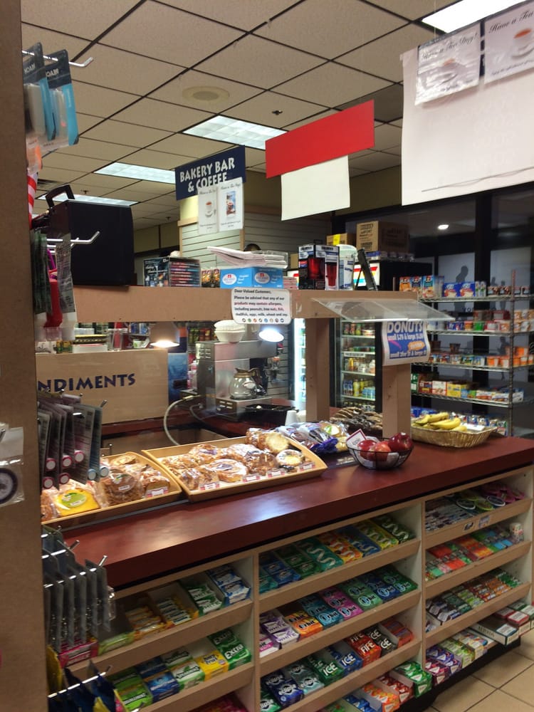 GATEWAY SUNDRIES - Updated December 2025 - 1235 S Clark St, Arlington ...