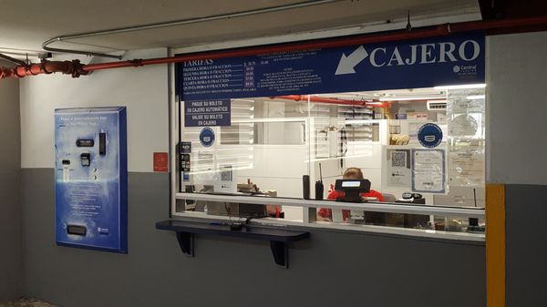 POPULAR CENTER - Updated December 2025 - 70 Photos - Av. Luis Muñoz ...