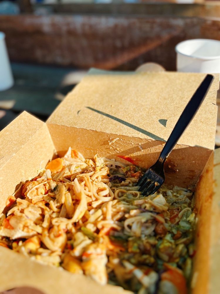 QUICK WOK - Updated July 2025 - 90 Photos & 198 Reviews - 908 E Woodin ...