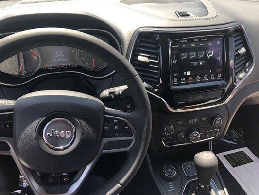 SUBURBAN CHRYSLER DODGE JEEP RAM OF FARMINGTON HILLS - Updated January ...