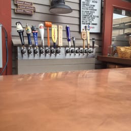 84 COURT PIZZA & RESTAURANT - Updated May 2026 - 79 Photos & 75 Reviews ...