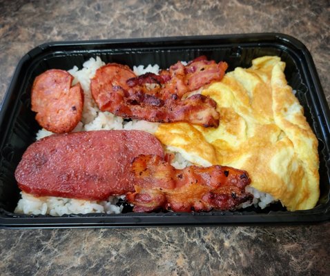 AMANA LIQUOR - Updated August 2025 - 94 Photos & 28 Reviews - 747 Amana ...