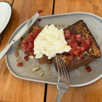 LEVEL 6 - Updated August 2025 - 488 Photos & 218 Reviews - 3480 Main ...