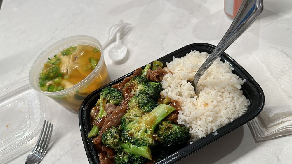 FOOD SING - Updated September 2024 - 42 Photos & 74 Reviews - 172 Grand ...