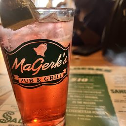MAGERKS PUB - Updated November 2025 - 174 Photos & 209 Reviews - 1061 S ...