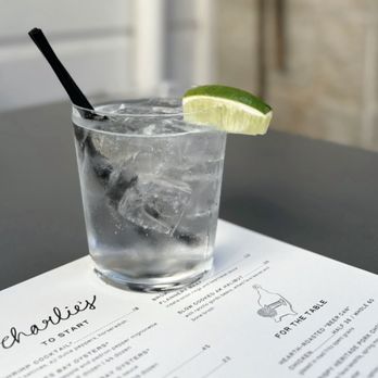 CHARLIE’S NAPA VALLEY - Updated December 2025 - 313 Photos & 125 ...