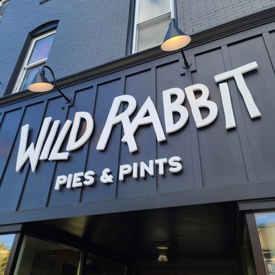 WILD RABBIT PIES & PINTS - 46 Photos & 32 Reviews - 314 Bridge St, New ...
