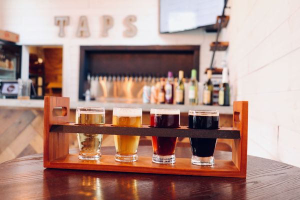 TAPS ON DOWNING - Updated May 2026 - 22 Photos - 260 Birdcage Walk ...