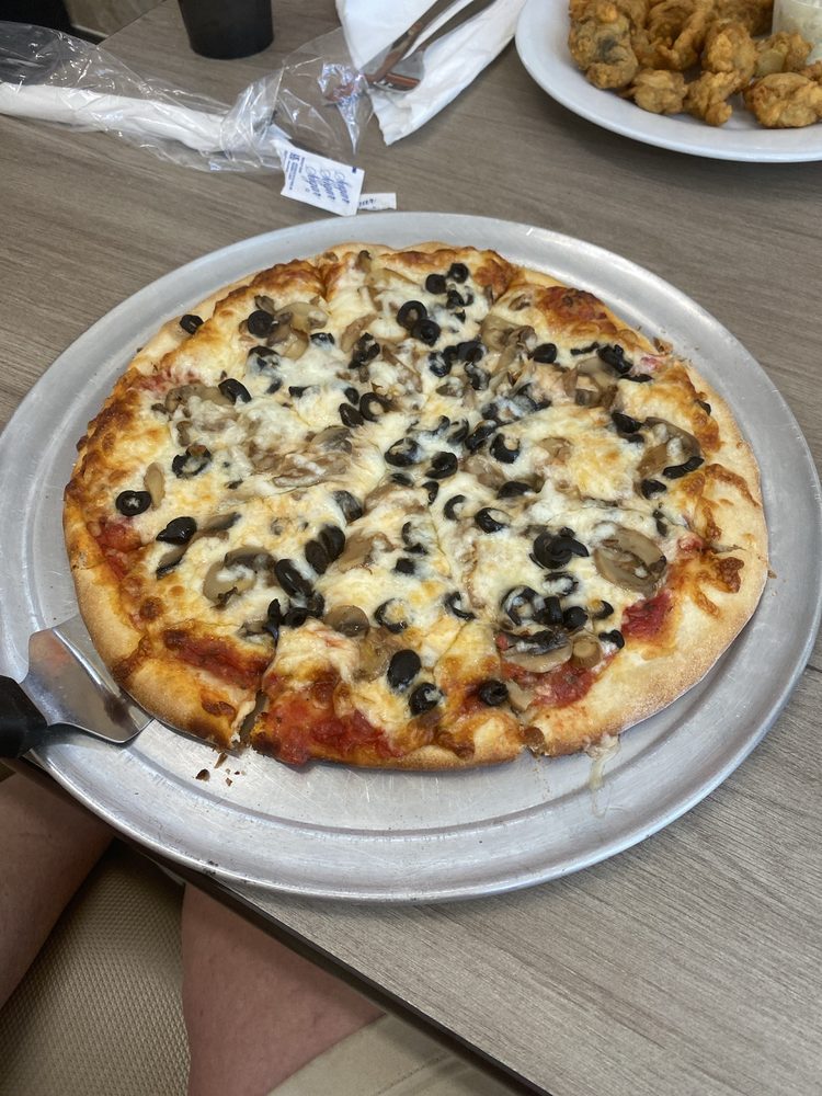 SAM’S KITCHEN - Updated January 2026 - 50 S Main St, Halifax, Virginia ...