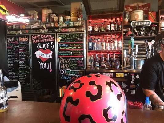 SLICKS BAR - Updated July 2024 - 30 Photos - 525 E Karcher Rd, Nampa ...