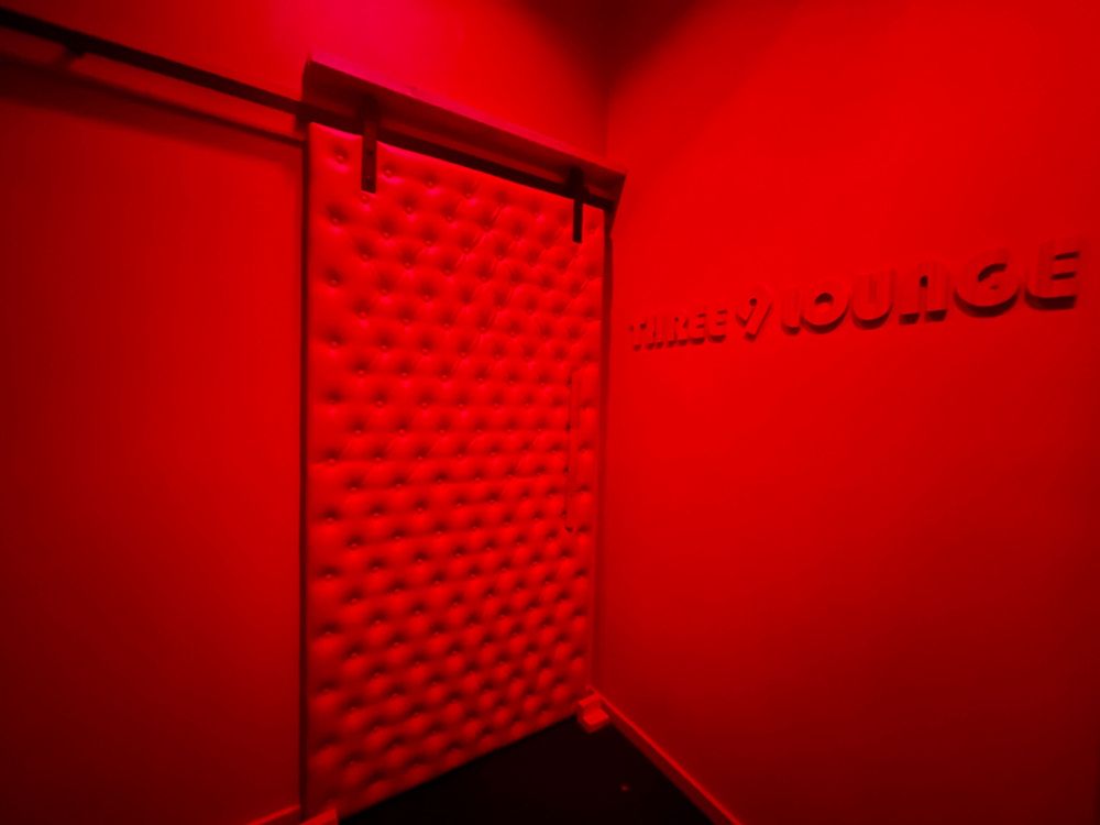 THREE 9 LOUNGE - 39 Photos & 20 Reviews - 4505 39th Ave SW, Seattle, WA ...