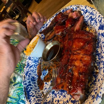 LUCILLE’S SMOKEHOUSE BAR-B-QUE - Updated November 2024 - 2460 Photos ...