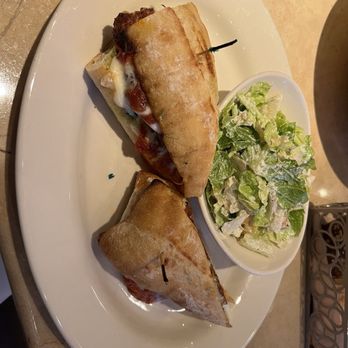 THE CHEESECAKE FACTORY - Updated April 2025 - 960 Photos & 667 Reviews ...