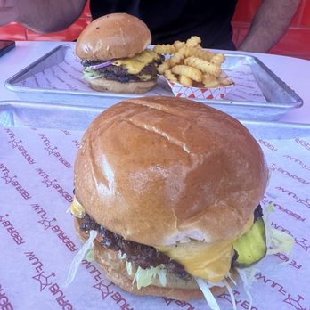 WULF BURGER - Updated December 2025 - 31 Photos & 27 Reviews - 3100 ...