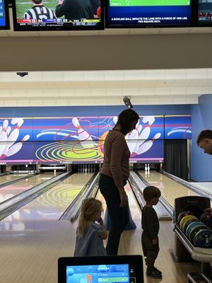 FUNWAY ULTIMATE ENTERTAINMENT CENTER - Updated July 2025 - 49 Photos ...