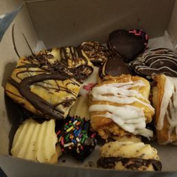 ALPINE PASTRY SHOPPE - Updated May 2026 - 604 Photos & 490 Reviews - 59 ...