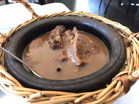 CALDEIRAS RESTAURANT - 128 Photos & 132 Reviews - 990 Pleasant St, Fall ...