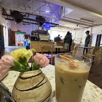 PROVECHO COFFEE - Updated June 2025 - 269 Photos & 124 Reviews - 1955 ...